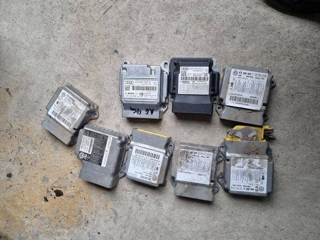 CENTRALE AIRBEGA ZA VOLKSWAGEN GOLF 5, GOLF 6, PASSAT B6 . |