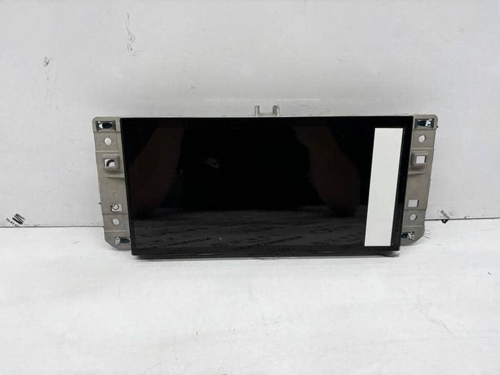 EKRAN MULTIMEDIJA BEZ UNIT-A ZA AUDI Q3 - 83A 919 620 |