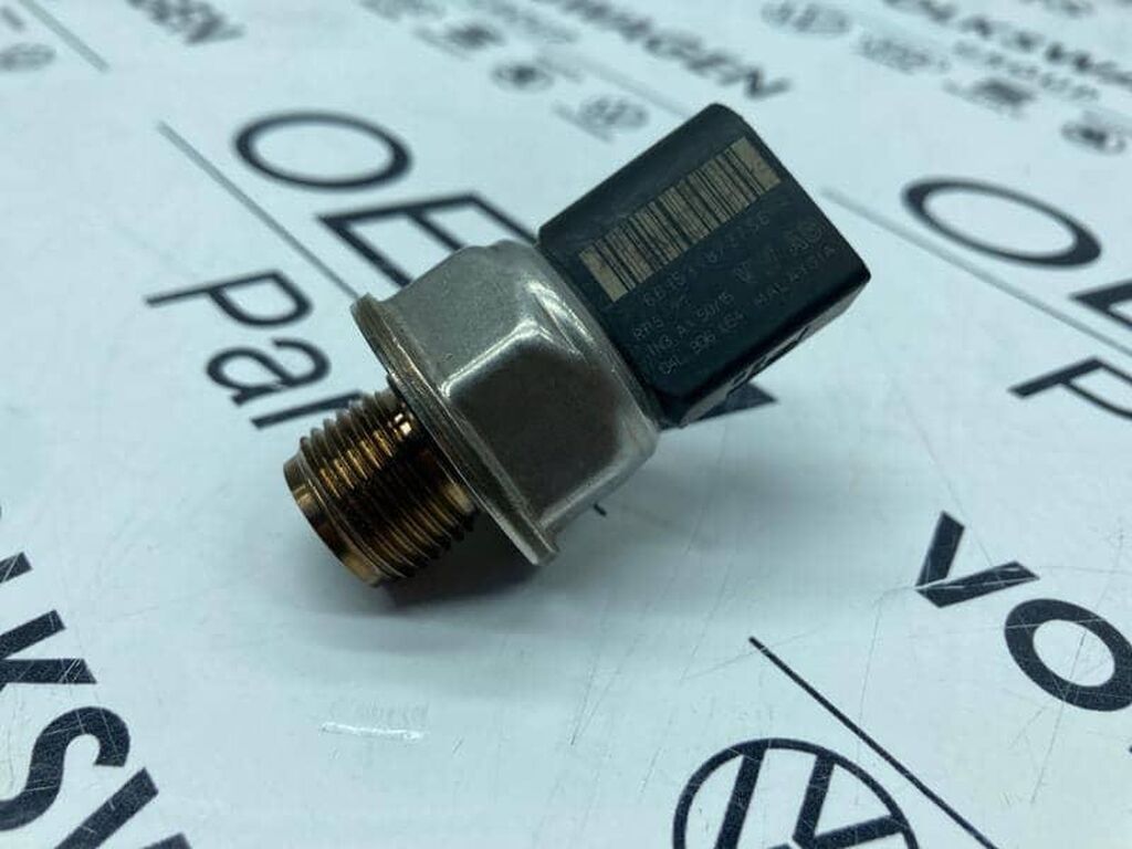 REGULATOR PRITISKA GORIVA ZA VOLKSWAGEN POLO, GOLF 5, PASSAT B6 . -