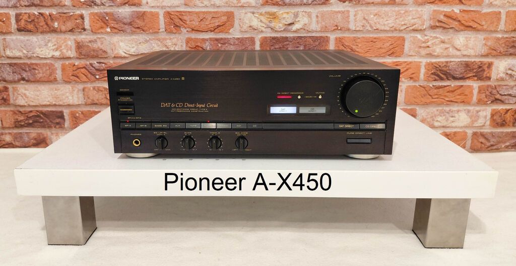 Odlično očuvano pojačalo marke Pioneer A-X450 Zvučno izvanredno