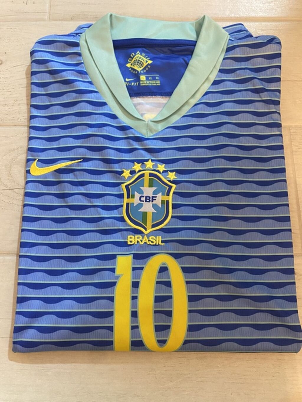 Fudbalski dres Brazil Gostujući - Neymar Jr 10 (Veličina XL) :Na
