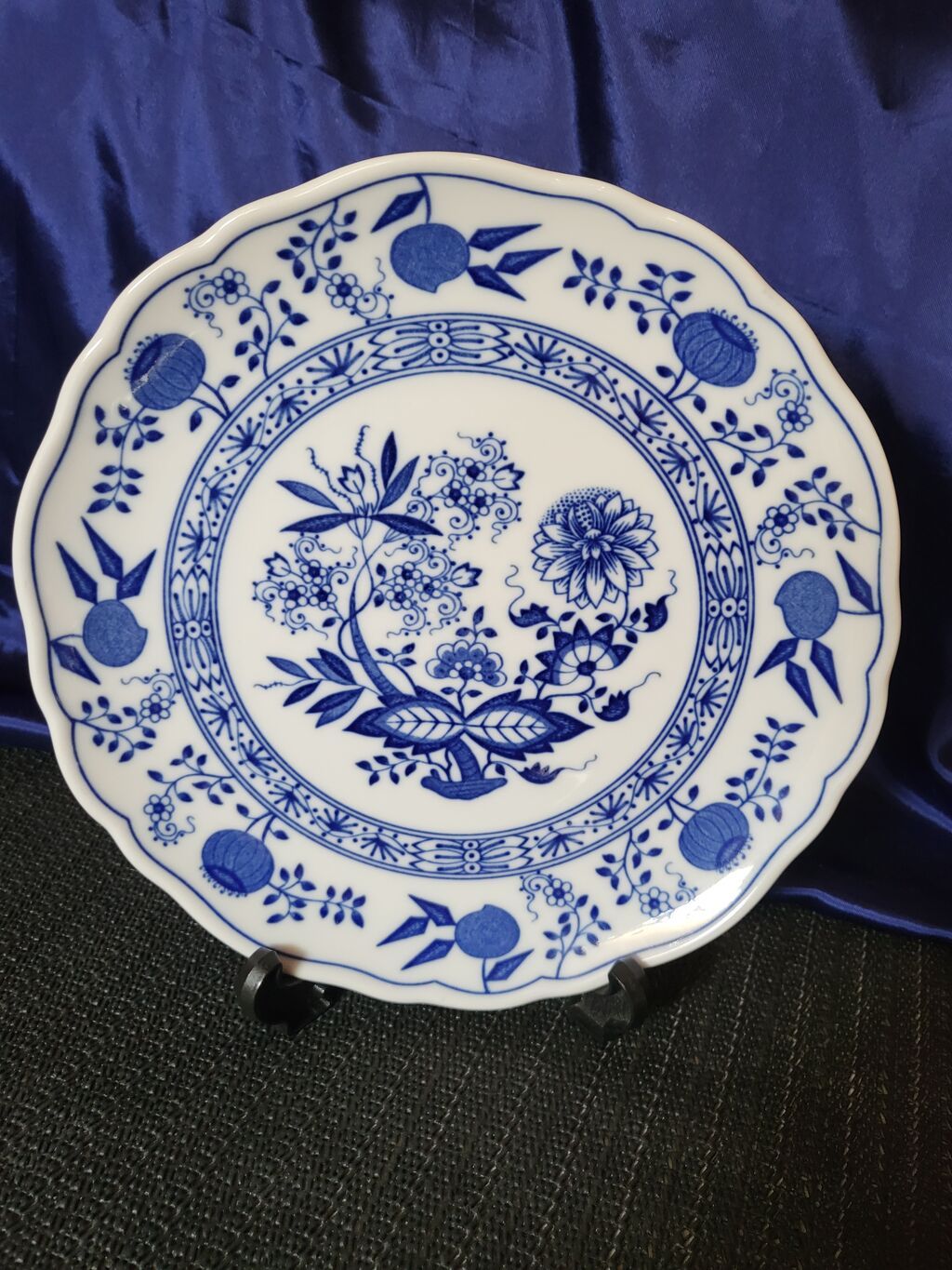 Tanjir Hutschenreuther 1969god.Bavaria. Tanjir bavaria porcelan,cvibl