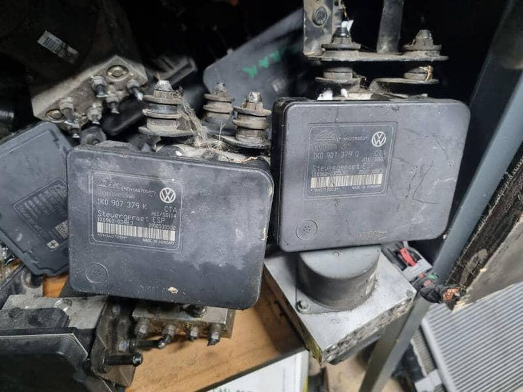 ABS CENTRALE ZA VOLKSWAGEN GOLF 5, GOLF 6, GOLF 7 OD 2004. DO 2019