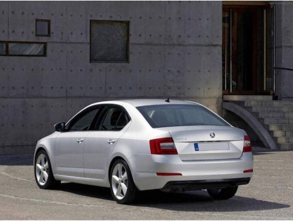 ŠKODA OCTAVIA - KOMPLETAN AUTO U DELOVIMA | kompletan auto u