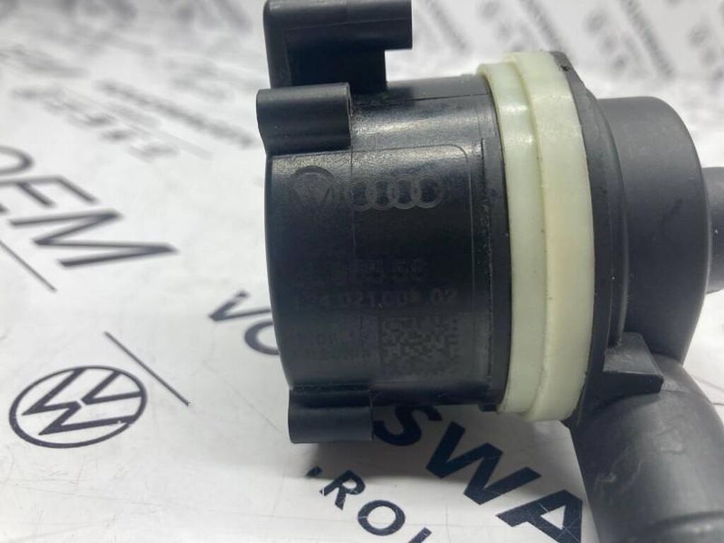 POMOCNA PUMPA VODE ZA VOLKSWAGEN POLO, TIGUAN, TOURAN . - 03L 965