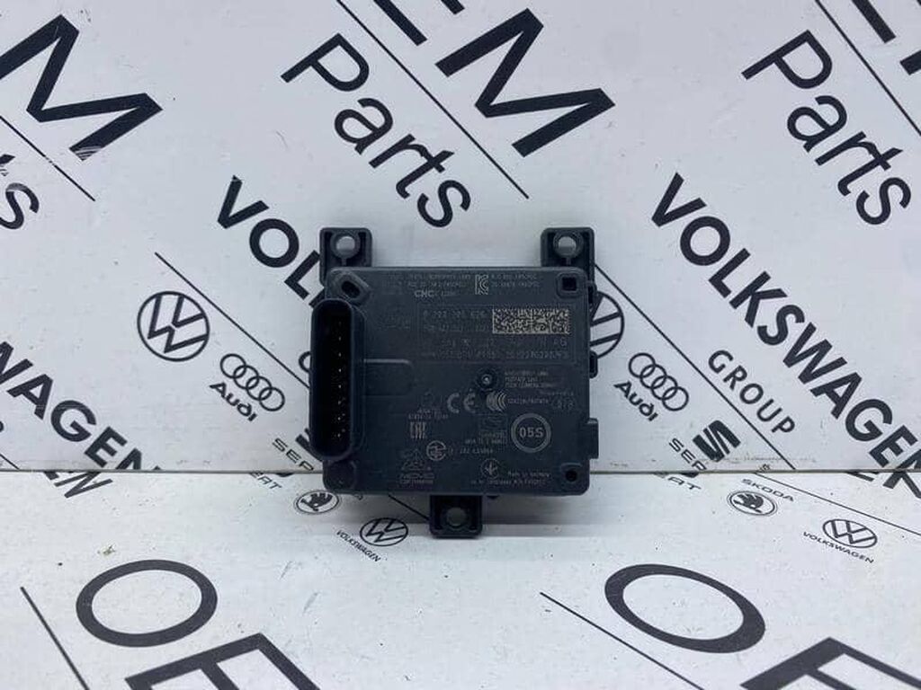 ACC RADAR ZA VOLKSWAGEN TIGUAN, TOURAN, PASSAT B8 . - 5WA 907 572 A