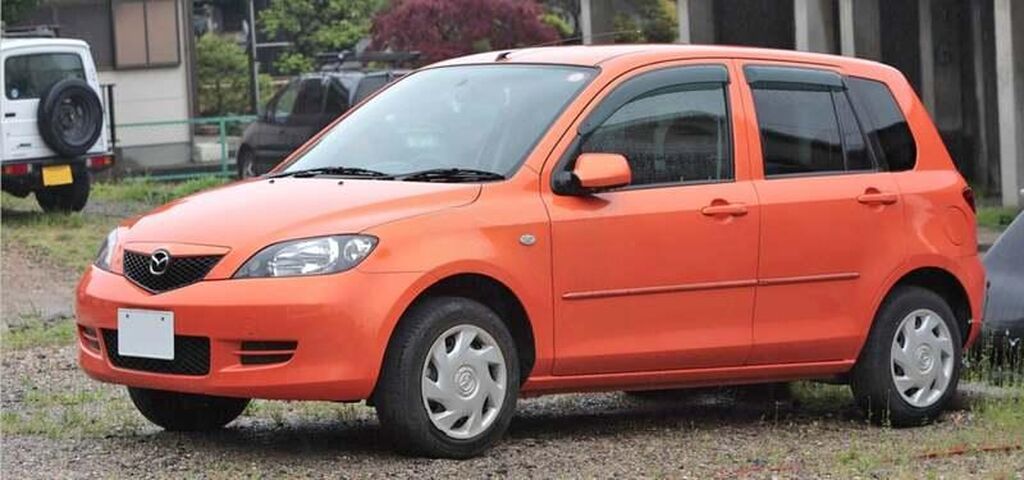KROV ZA MAZDA 2 | Mazda 2 - NAJPOVOLJNIJI POLOVNI MAZDA 2 - MAZDA 3