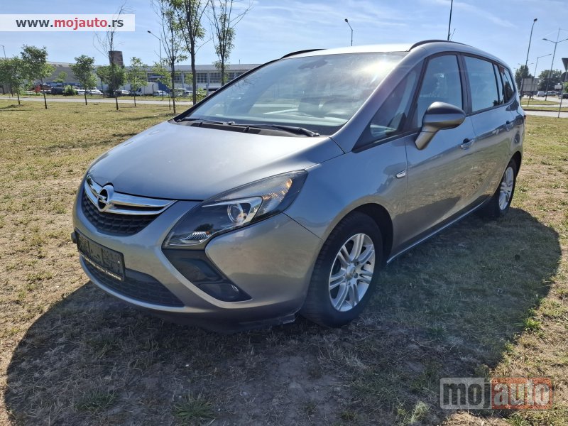 Opel Zafira 1,4b iz Svajcarske
