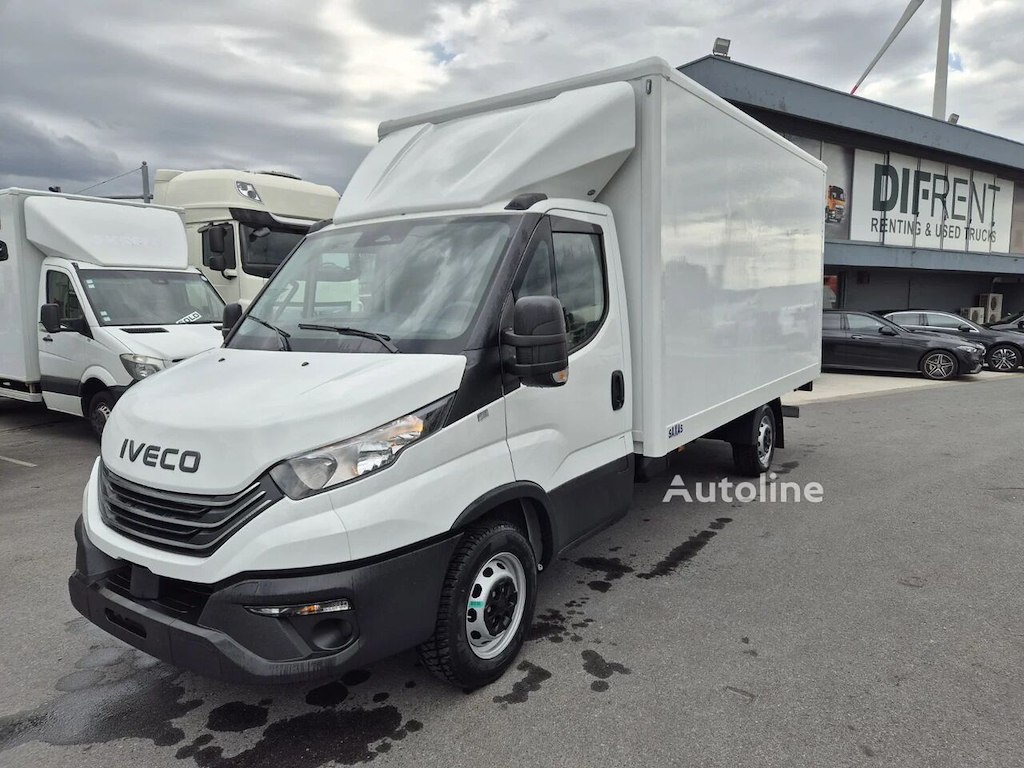 IVECO Daily 35 S 16 H A8 kamion furgon < 3.5t