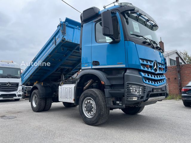 Mercedes-Benz Arocs 1851 kiper