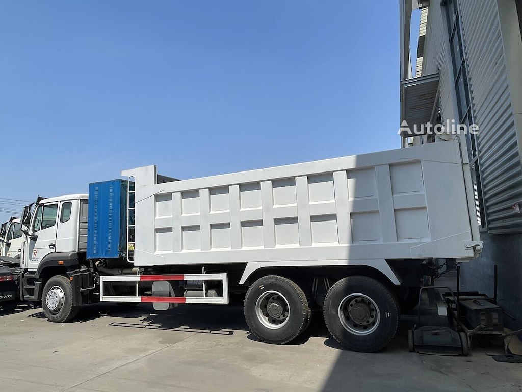 Sinotruk Howo kiper