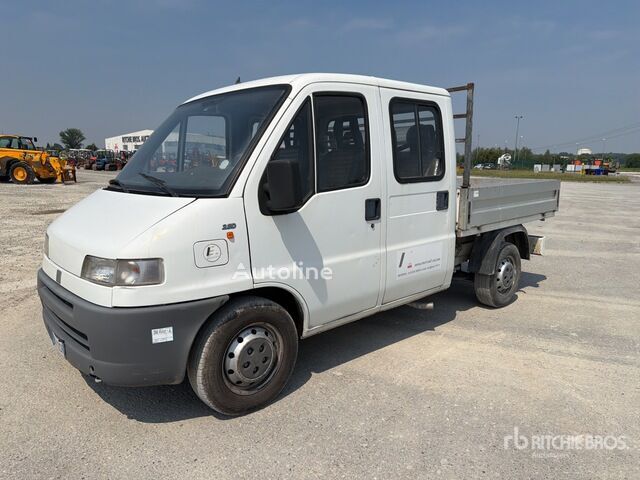 Prodaje se Fiat ducato kamion s ravnom platformom < 3.5t na aukciji
