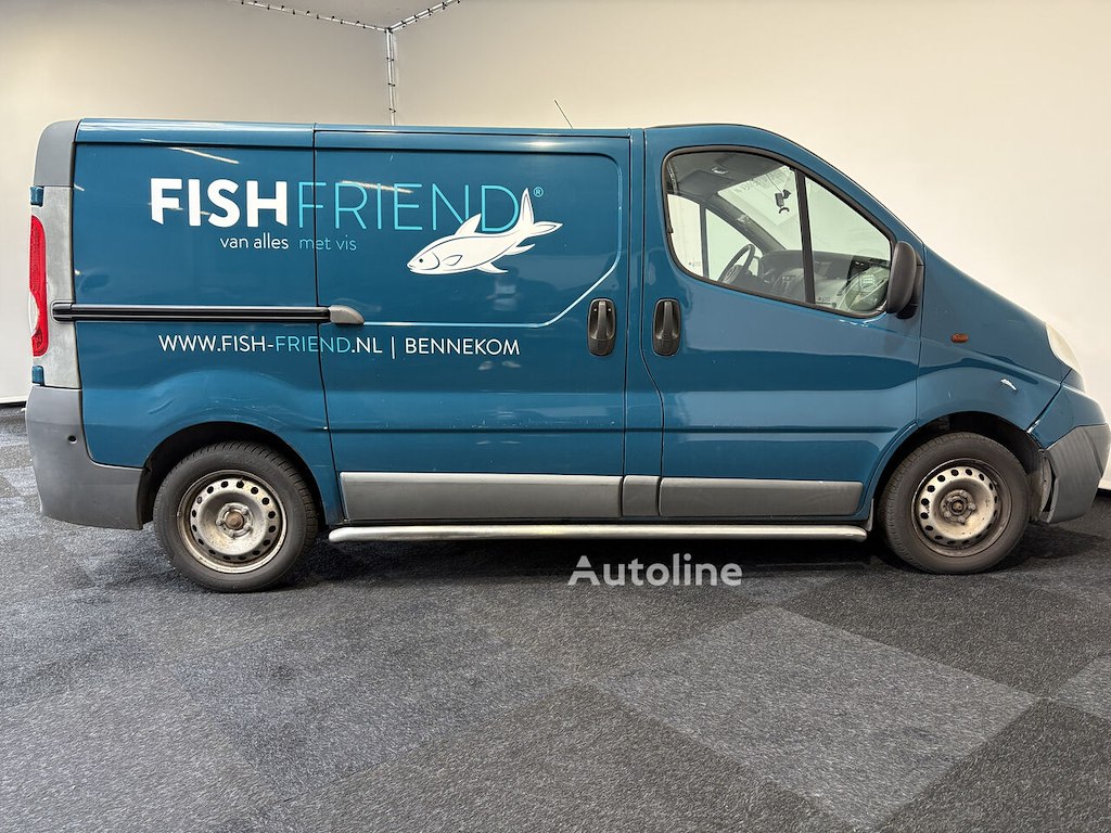 Opel VIVARO 2.0 dsl Geisoleerd vernellingsbak probleem / Gearbox prob minibus furgon