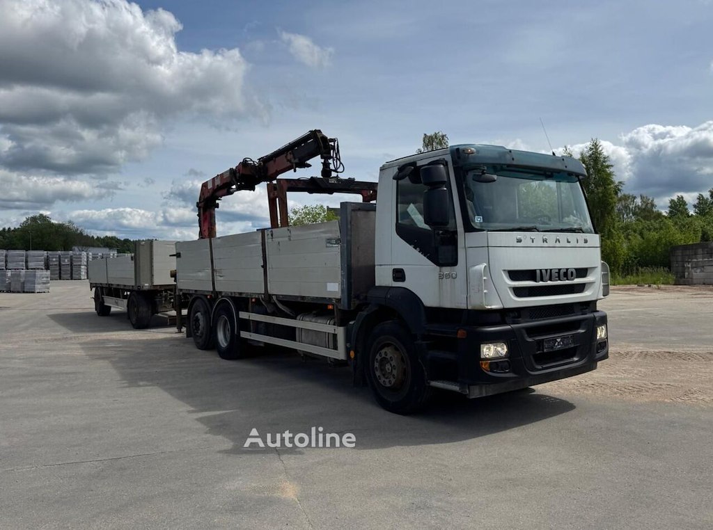 IVECO Stralis 360 kamion s ravnom platformom + prikolica sa ravnom platformom