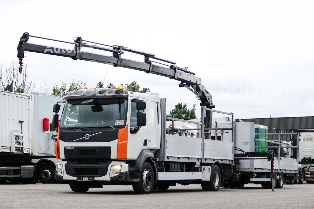 Volvo FL 280 Pritsche Kran HIAB Komplettzug kamion s ravnom platformom