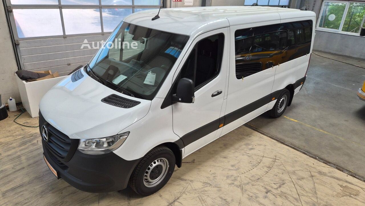Novi Mercedes-Benz Sprinter 311 putnički minibus
