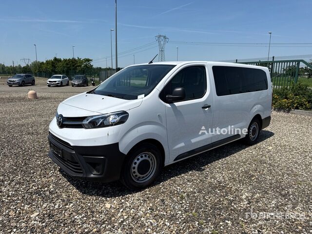 Prodaje se Toyota Proace Verso 2.0 putnički minibus na aukciji