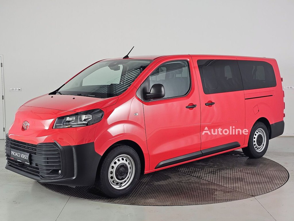 Novi Toyota Proace Verso putnički minibus