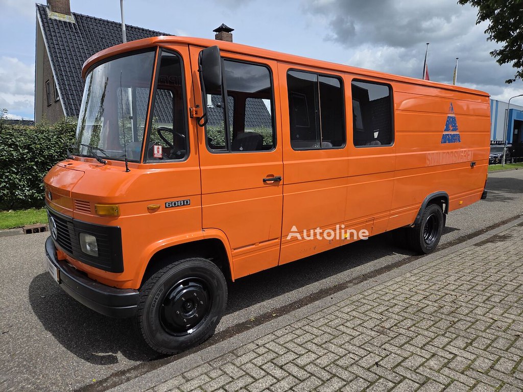 Mercedes-Benz L 608 D dubbel cabine kombi minibus