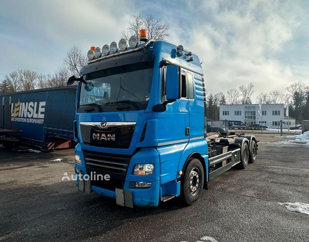 MAN TGX 26.500 kamion rol kiper