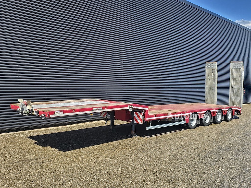 MAX Trailer N/A F-S44 / STEERING AXLE - LIFT AXLE / HYDR RAMP poluprikolica sa niskom platformom