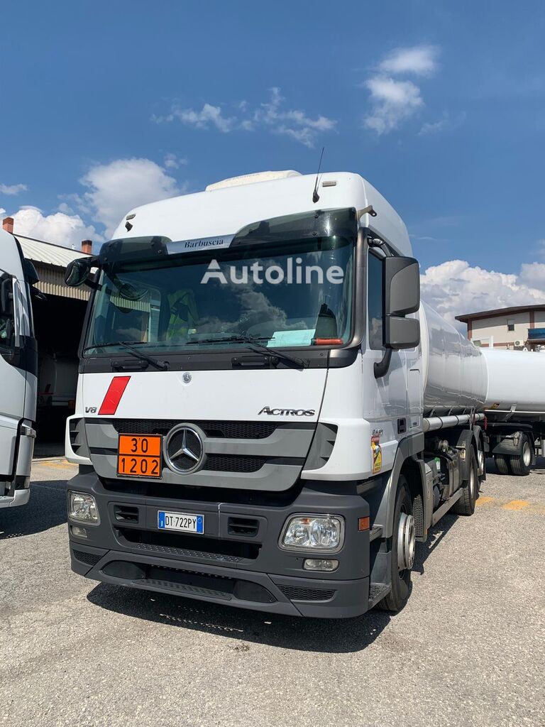 Mercedes-Benz daimler autocisterna za gorivo