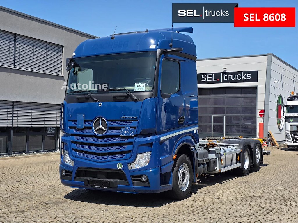 Mercedes-Benz Actros 2553 Retarder / Ladebordwand / 6E / Lenkachse / Liftachse vozilo za prevoz kontejnera