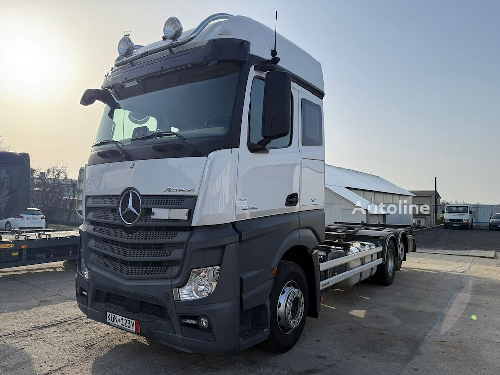 Mercedes-Benz Actros 2540 BDF vozilo za prevoz kontejnera