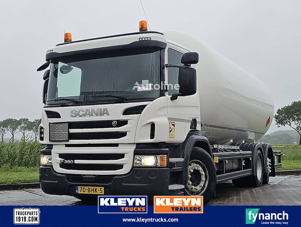 Scania P360 autocisterna