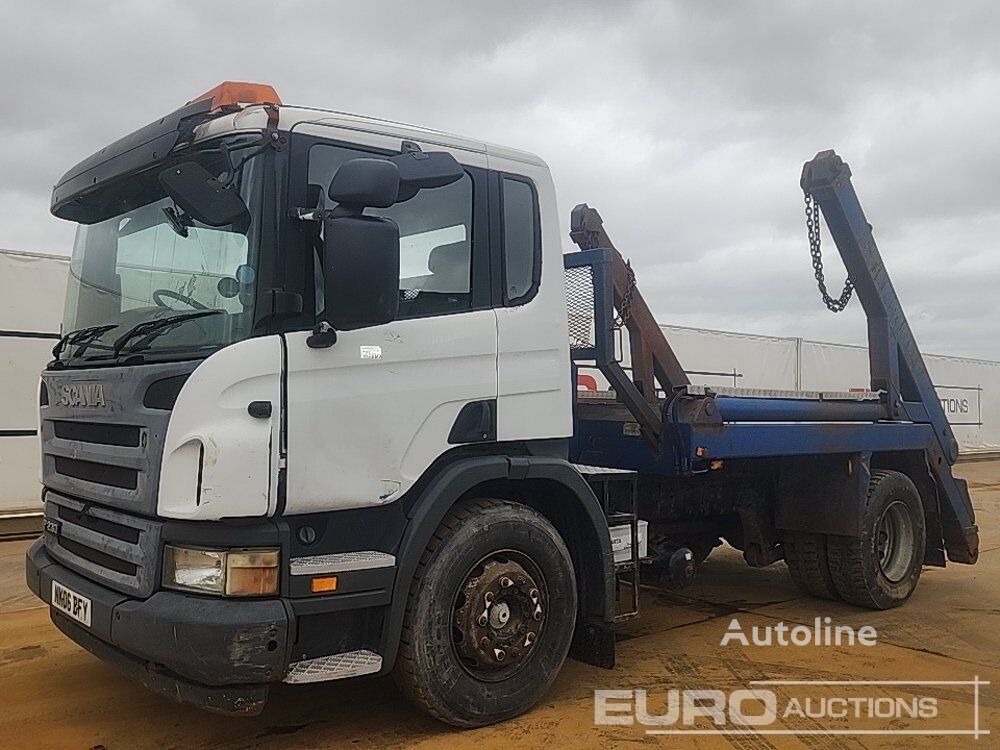 Prodaje se Scania P230 kamion podizač kontejnera na aukciji