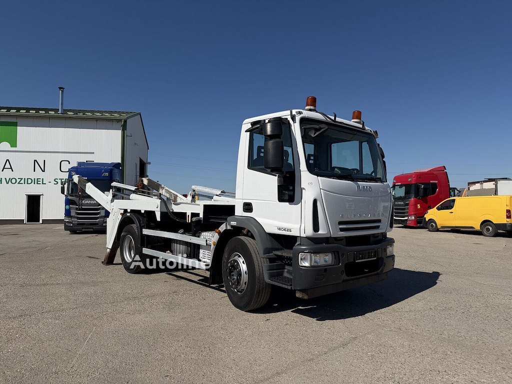 IVECO EUROTECH VIN 583 kamion autopodizač kontejnera