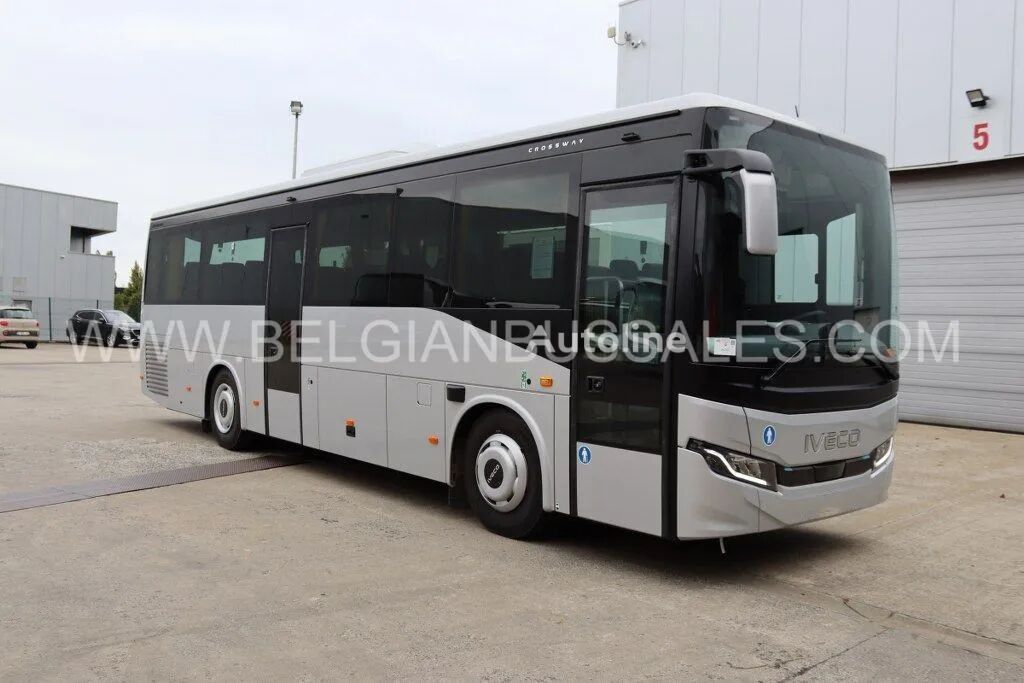Novi IVECO Crossway 10.8m Line HV / 3-point seat belt / NEW!! prigradski autobus