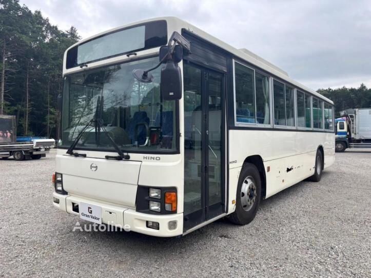 Hino BLUE RIBBON prigradski autobus