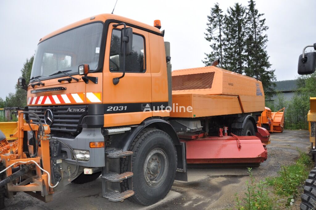 Mercedes-Benz Schmidt CJS Øveraasen RSC200 Actros 2031 4x4/4 čistač aerodroma