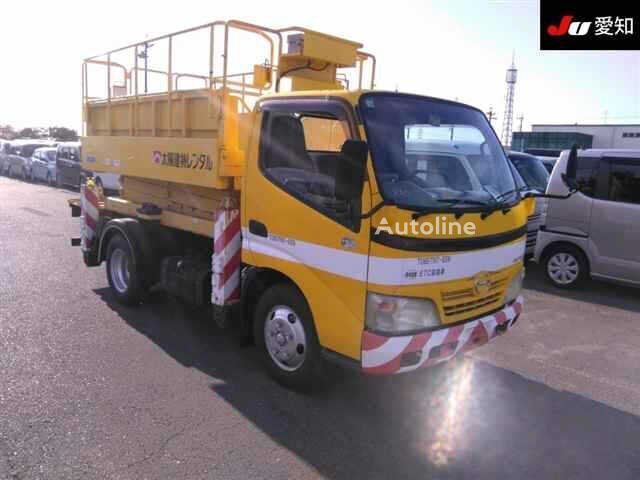 Hino DUTRO utovarivač kontejnera i paleta