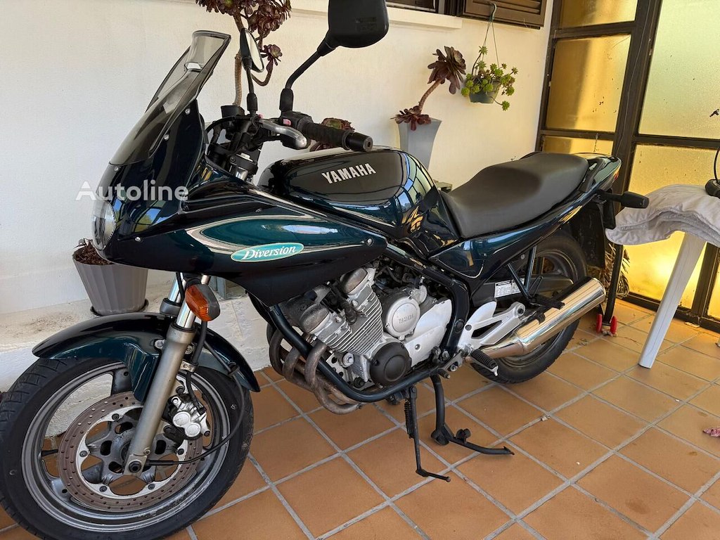 Prodaje se Yamaha 4BRXJ600 S motocikl na aukciji