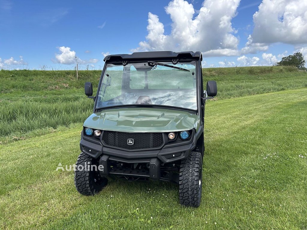 Novi John Deere XUV875M UTV