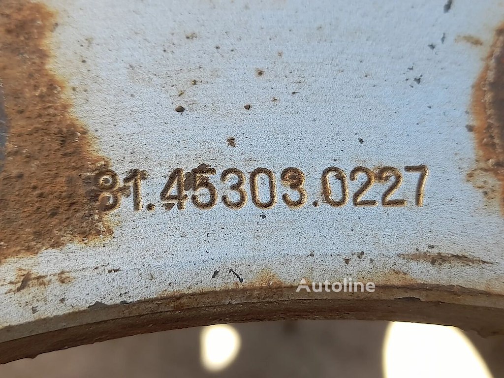 18.440 FHLC felna za kamion