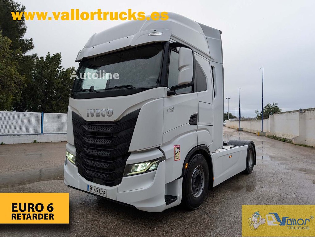IVECO S-Way 490 tegljač