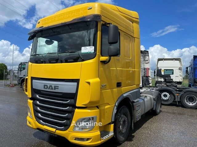 DAF XF 440 Spacecab,airco,koelkast,Alcoa's tegljač