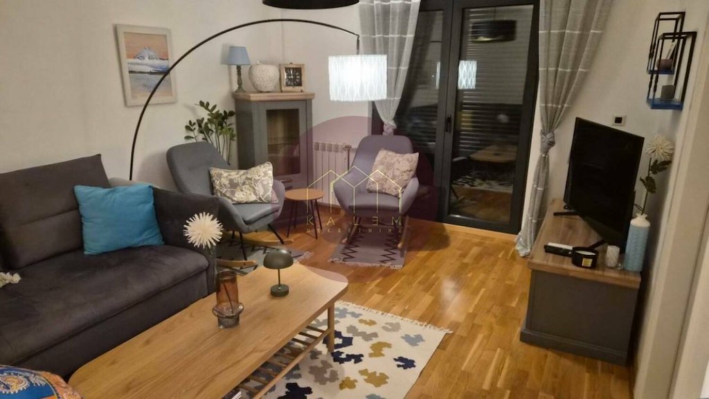 Dvosoban stan, Beograd - Južni Bulevar | Izdavanje · 50m² · 1.000€
