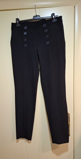 Ps crne pantalone