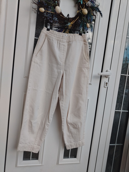 OYSHO ekru pantalone xs/s