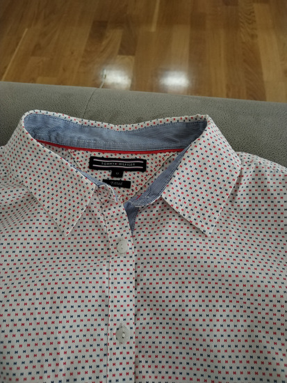 Tommy Hilfiger