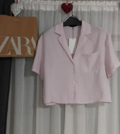 Prelepa Zara košulja od viskoze sa etiketom XS/S