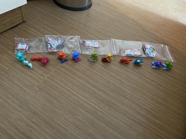 ASIA kinder joy dino