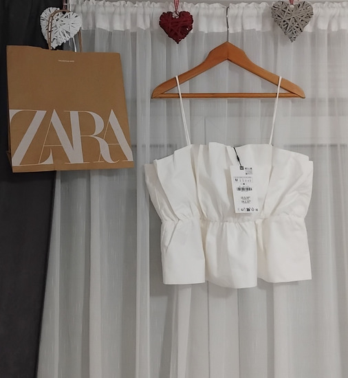 Divan Zara naborani top nov sa etiketom M/38
