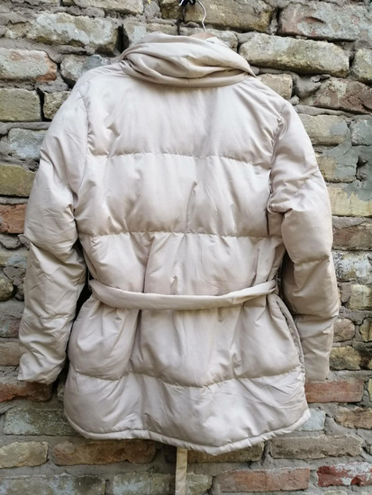 jakna nova