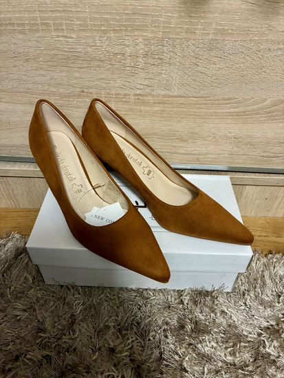 CAMEL SALONKE POTPUNO NOVE BR.39