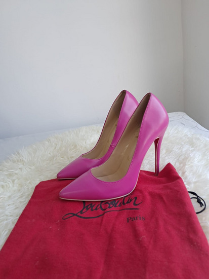 Christian louboutin original kozne salonke
